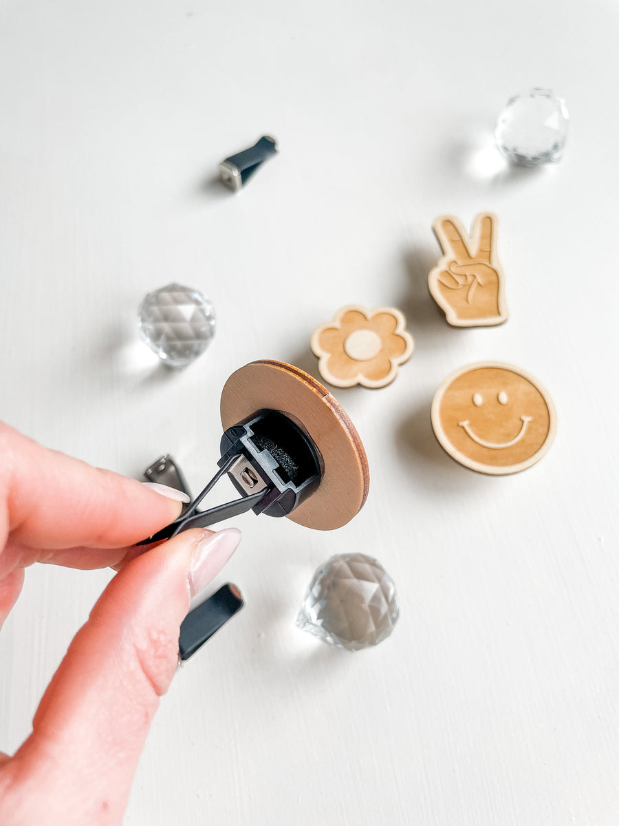 Peace Vent Clip Diffuser – Ruth Artistry & Decor